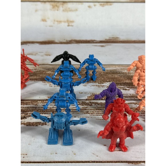 Unbranded | Toys | Vintage Plastic Robot Space And Muscle Mini Figures ...